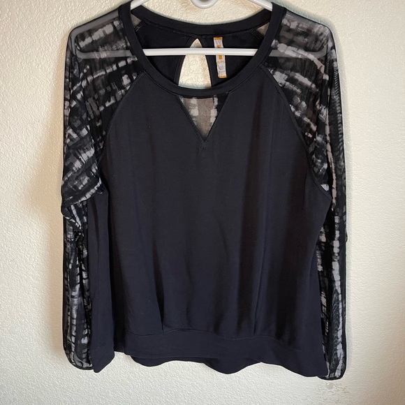Lucy | Tops | Lucy Activewear Workout Sheer Sleeves Xl | Poshmark